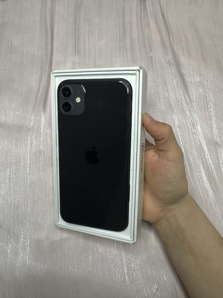 iPhone 11 64gb Black Akk: 75% Kelwamiz