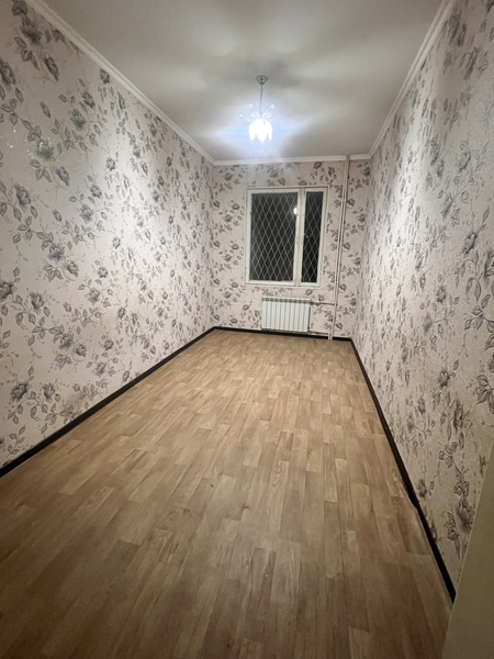 Продается 2 х комнатная квартира на Мирабадском районе массиве Куйлюк