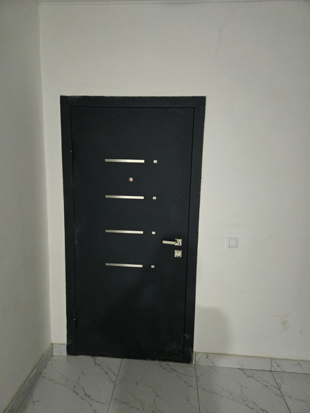 Yashnabod tumanida kvartira sotiladi.