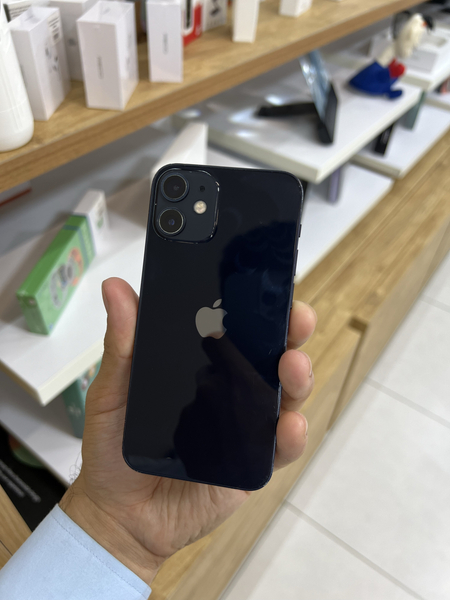 iPhone 12 mini