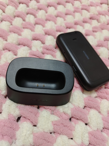 Nokia 2660 yangi