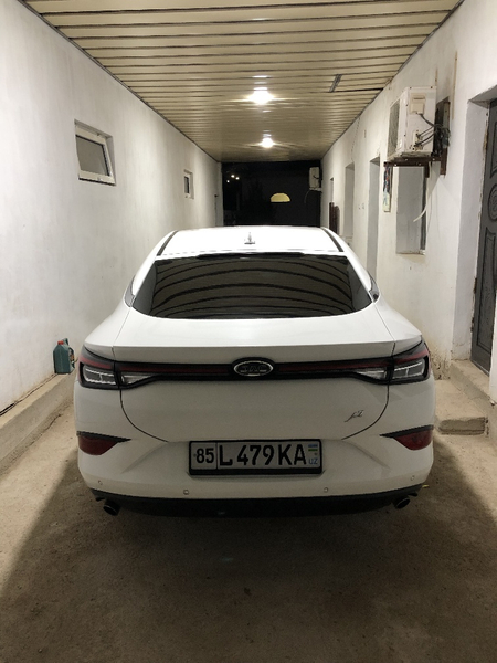 Продается JAC J7
