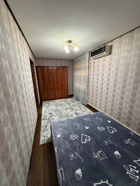 Срочно продаётся квартира Азиз базар 2хком пр/д 3хком