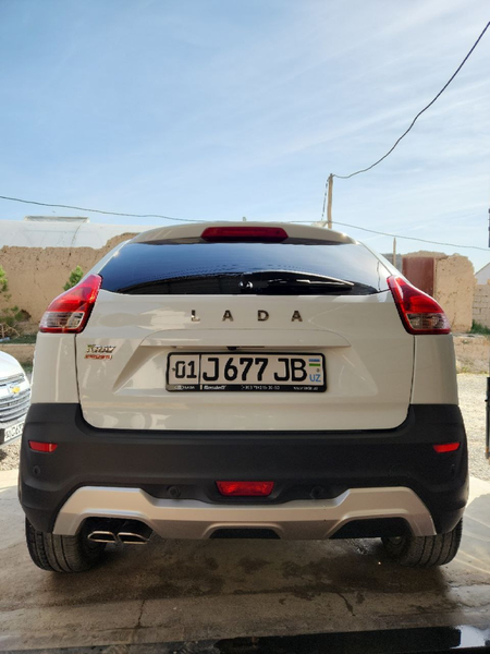 lada xray cros full 2021 30 mingga yaqnlawdi probeg kraska toza