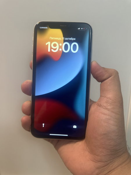 IPHONE 11 White 64gb