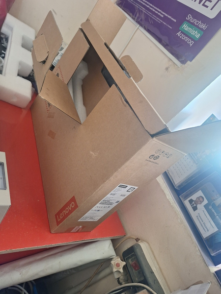 Taza paket nootbok hamme zati menen