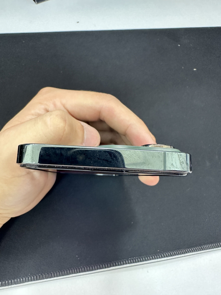 Продантся Iphone 13 pro СРОЧНО!!!