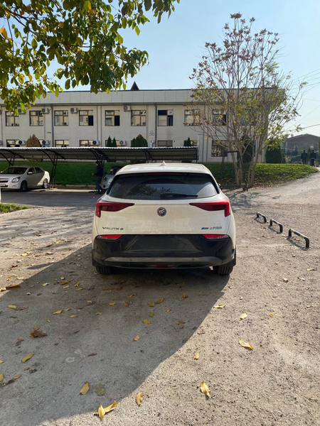 Buick velite 6   430 km