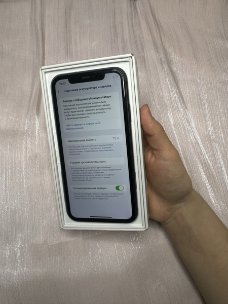 iPhone 11 64gb Black Akk: 75% Kelwamiz