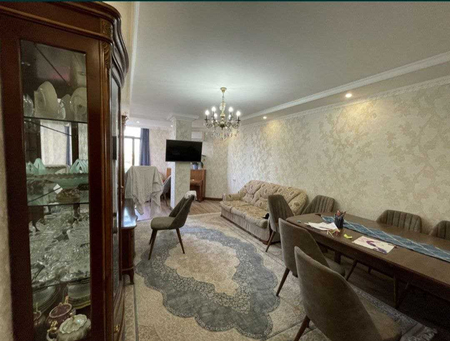 (К128545) Продается 4-х комнатная квартира в Яккасарайском районе.