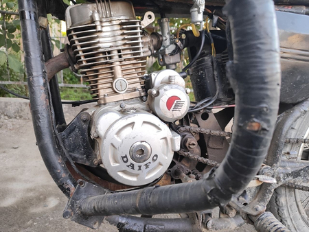Jawa sotiladi 500$