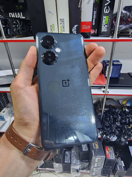 Oneplus n30 в отличном состоянии