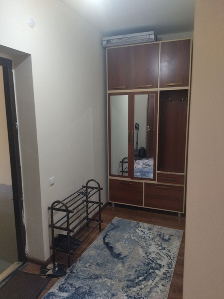 Чоштепада метрога якин жойда 1 хонали квартира ижарага берилади