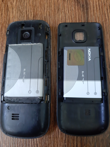Nokia 2700 classic (Нокиа 2700 классик)