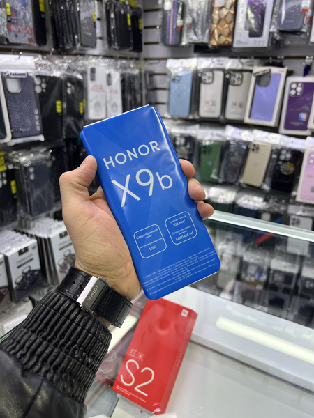 Seochna Honor X9B 5G ochilmagan
