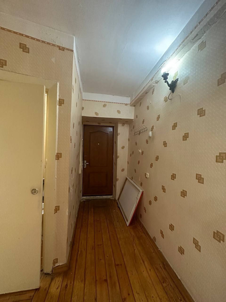 ПРОДАЕТСЯ 2/4/4 на Ц-5 На Небе (Юнусабадский район)