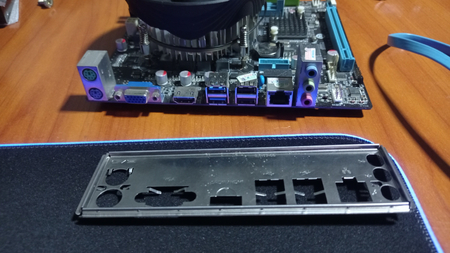 Игровой комплект Gigabyte B760DS3H + i3-12100+cooler в подарок!СРОЧНО