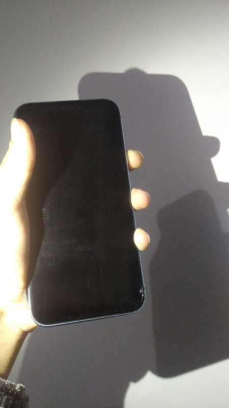 Iphone XR koreskiy