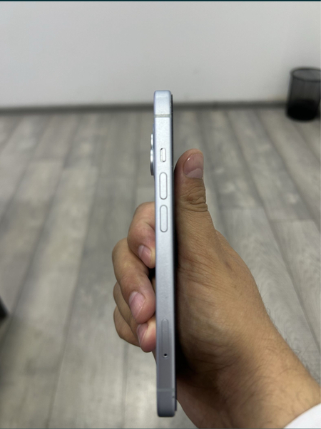 Iphone 15 ideal.