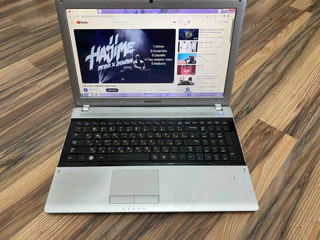 Samsung rv520 cpui3/ram8gb/hdd500gb