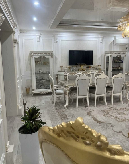 Продается квартира 5/1/8 Golden House Новомосковская