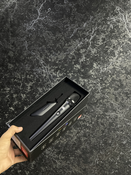 (MUSIC BRAND) Rock one mikrophone (JBL)
