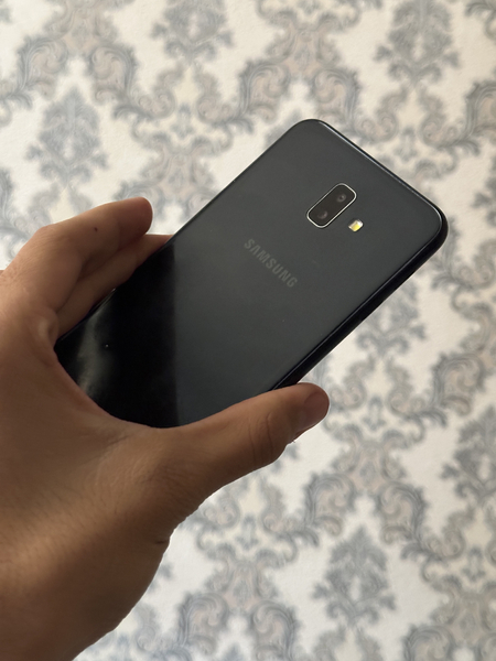 Galaxy J6+ 32 GB