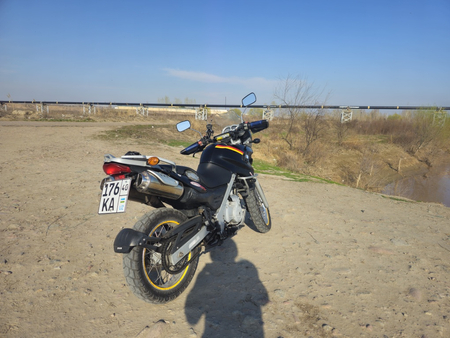 BMW F 650 GS. Holati zur