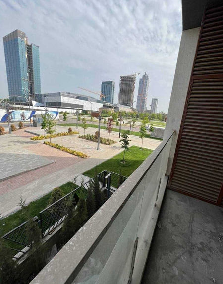 V4212 2/2/8 ЖК Gardens Residence Tashkent city 45м2 коробка