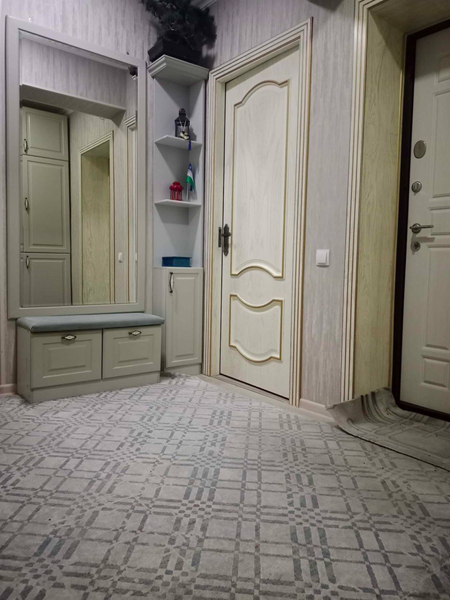 Метро Буюк Ипак Йюли , 5/1/4 , кирпич , 77 серия , 113 000 у.е