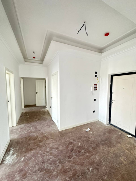 Продается 3х комнатная квартира,ЖК Нур,ор-р Алайский рынок, 90м2+17м2