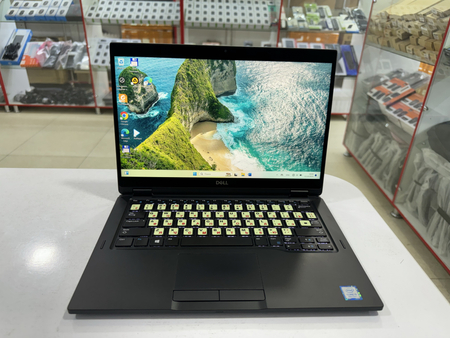 Dell x360 amerikanski sensorlik simkarta tuwadi core i5 16/256