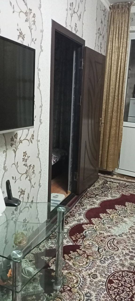 Срочно Аренда  1 ком 1 этаж мебель и техника Кадешва