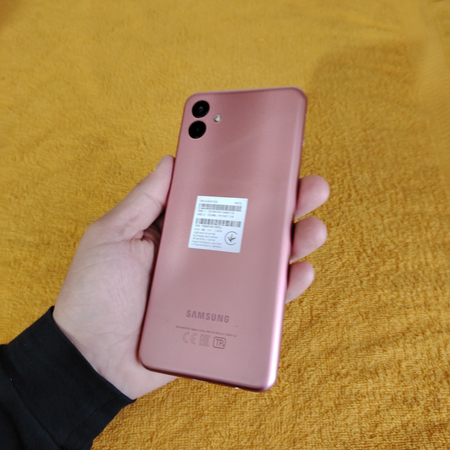Samsung A04 sotiladi
