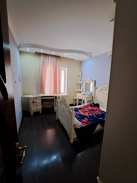 Продаю 3 ком квартира на 3 этаже 5 этажного дома. Тузель 3