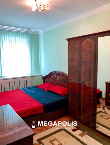 Метро’ Ойбек 3/5/9 Гост.Россия Продам
