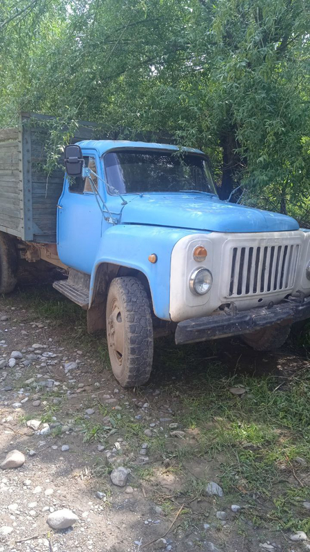 Gaz 53 yuk mashinasi zoʻr holatda