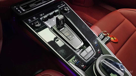 Porsche 911 Carrera 4