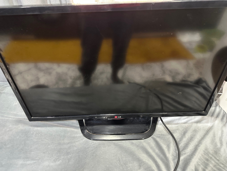 Продам телевизор LG 43 дюймов