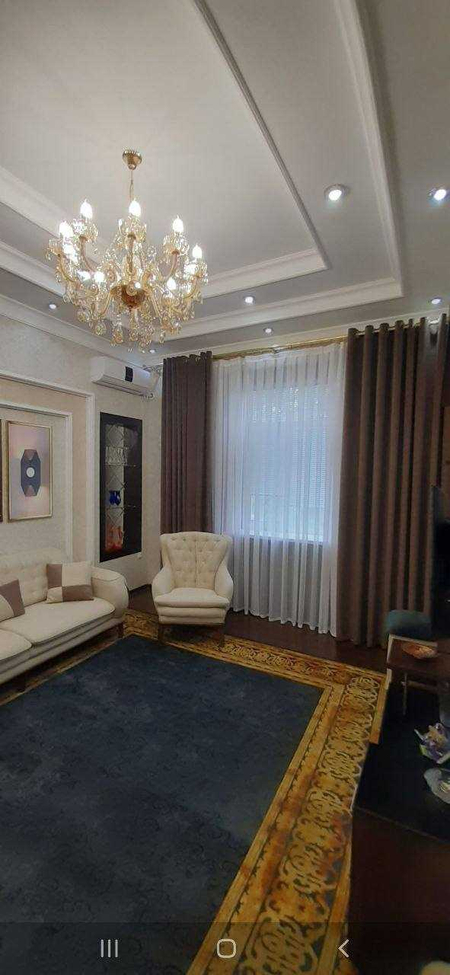 V3837 2/4/4 Улице Бабура Ор.р: ТРЦ Next 50м2 евроремонт