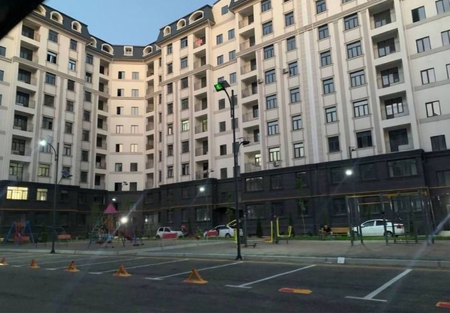 Карасу 4/7/10 115кв.м евро ремонт с обстановкой срочно