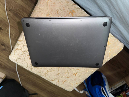 Mac book m1 air 16 gb памяти 1000 gb места на диске