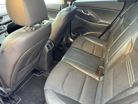 Hyundai i30 (Хюндай)