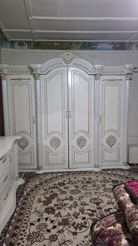 Mebel chiroyli va qulay yangi