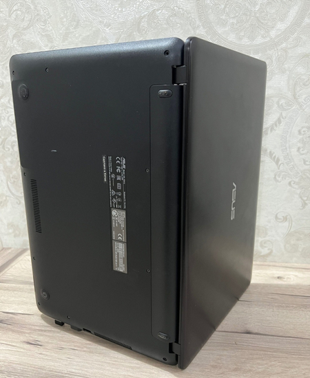 ASUS CORE i3  5 avlod noutbuk sotiladi