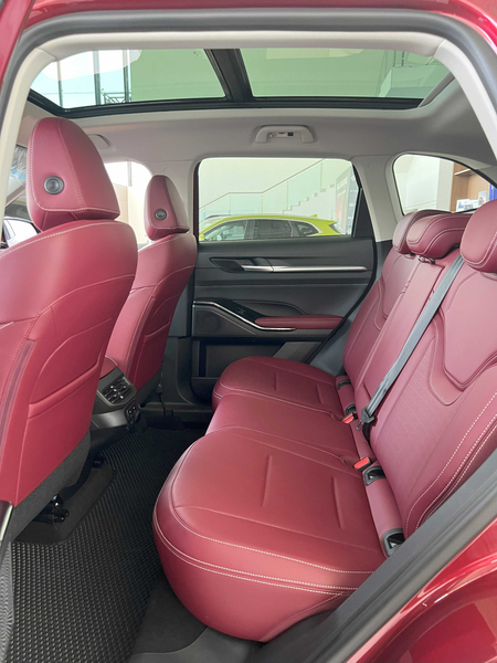 HAVAL H6 PRESTIGE Samarqandagi avtosalondan. 2.0 T
