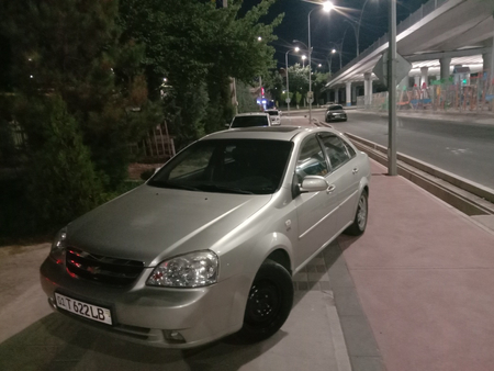 Ласетти (Лачетти) 1.8 автомат коробка, 2009 йил серебристый