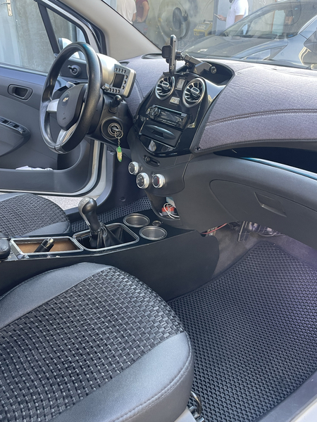 Продам Chevrolet Spark 2 позиция