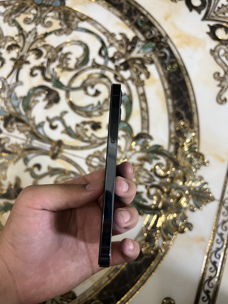 Iphone 12 pro blue