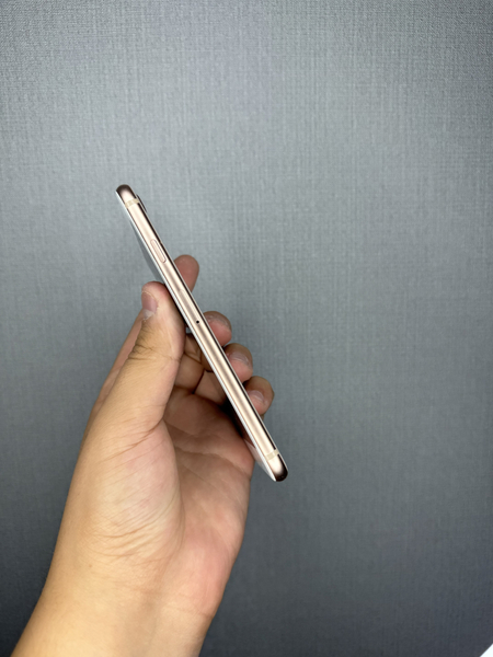 Iphone 8 ideal 64gb gold